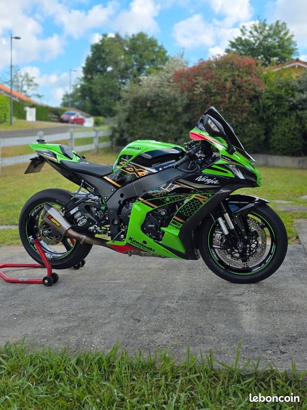 Kawasaki zx-10r KRT performance - Motos