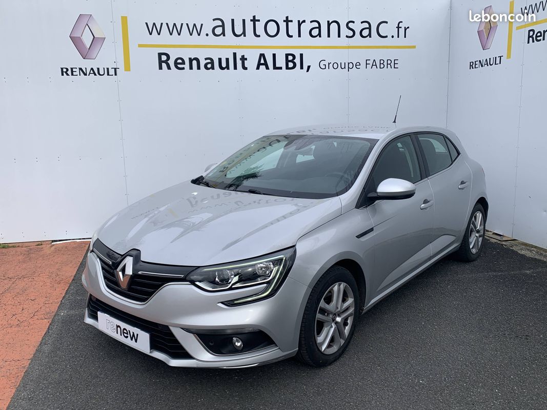 RENAULT Mégane IV Berline Blue dCi 115 Business - Voitures