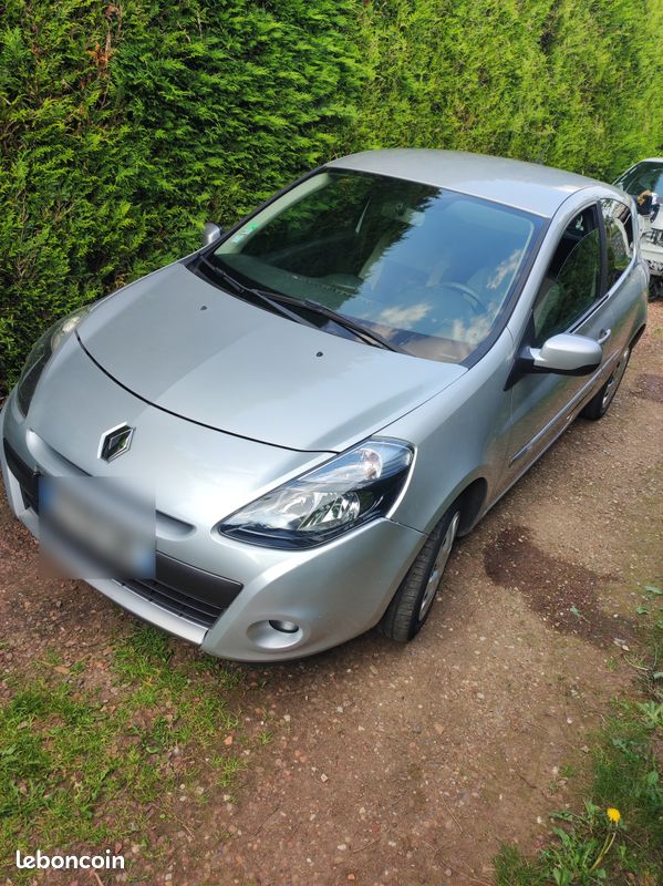 Clio 3 phase 2 1,5 dci - Voitures