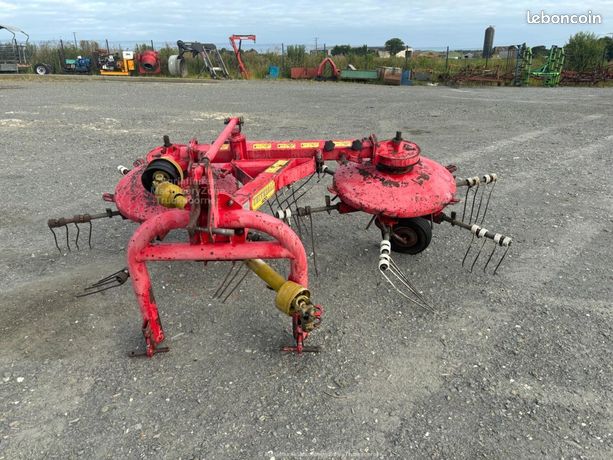 Faneuse d'occasion - Matériel agricole - leboncoin