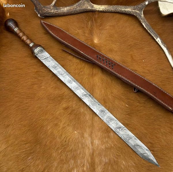 CTX34: Damascus Gladius Sword - Épée Romaine damas de gladiateurs - 512 ...