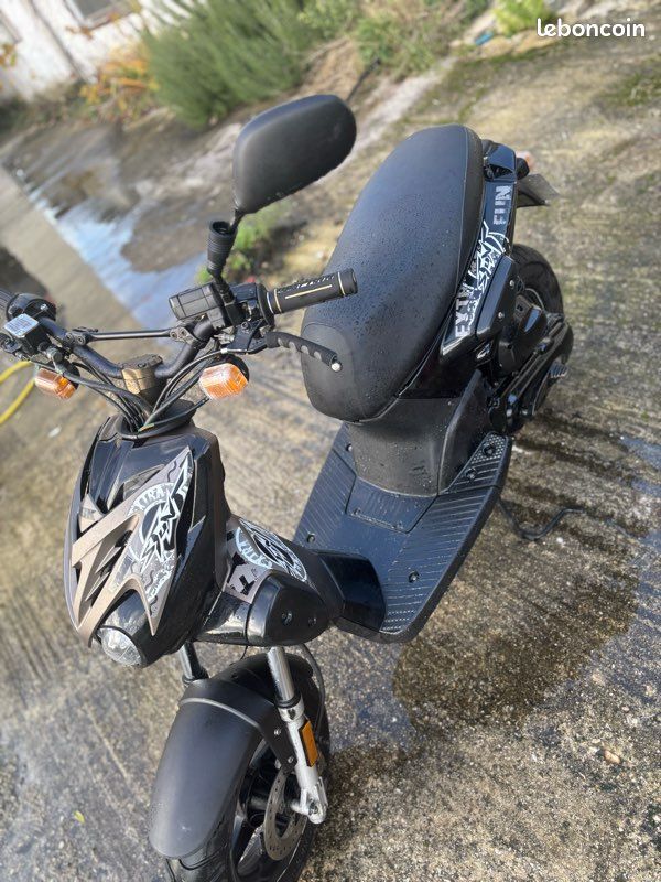 Stunt/slider yamaha 2008 - Motos