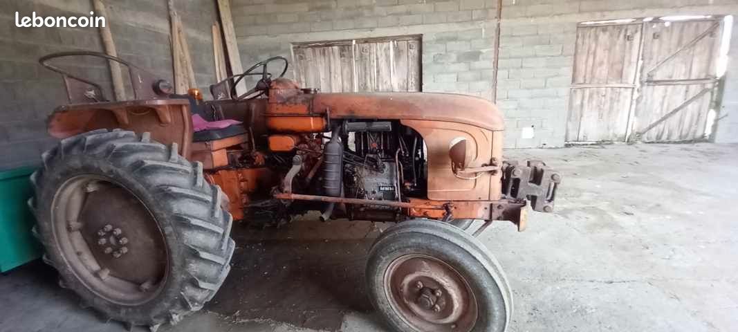 Tracteur renault D22 - Tracteurs