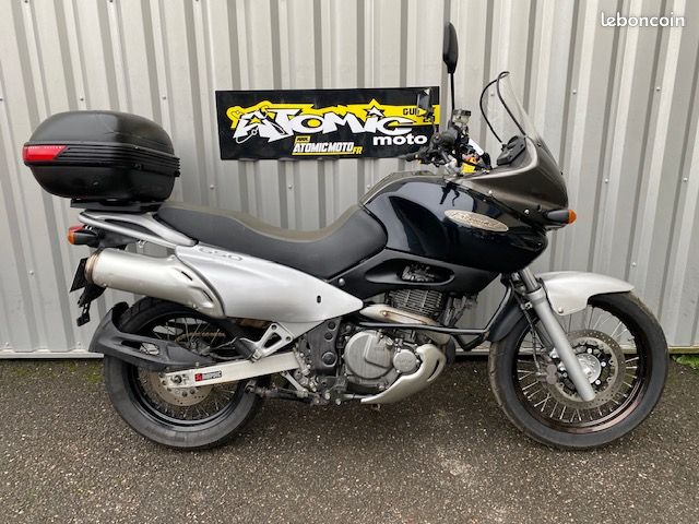 Suzuki 650 Freewind 1997 Motos