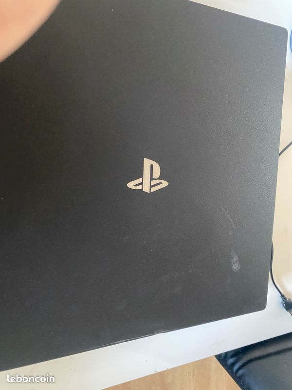 PS4, pro 1to complète - Consoles