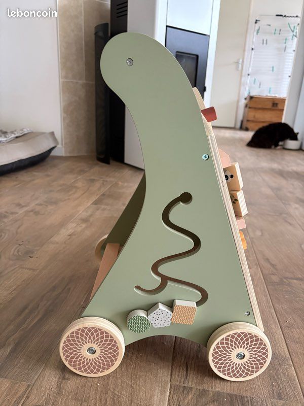 Chariot de marche / Pousse pousse - Jeux & Jouets