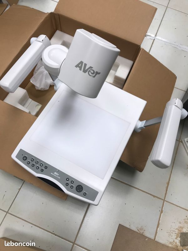 Visualiseur Document Camera Aver PL50 - Accessoires informatique