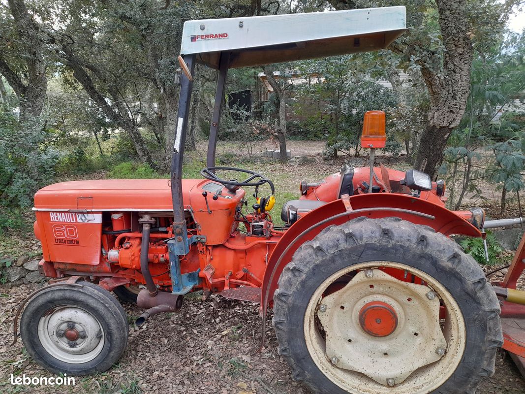 Fiat 570 et Renault 60 - Tracteurs