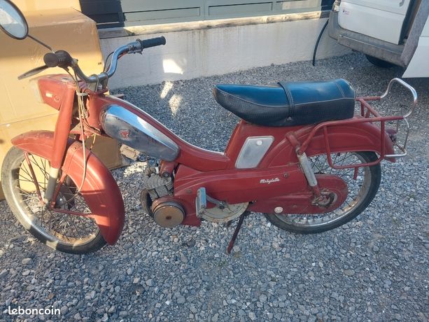 Mobylette motobecane av88 d'occasion - Motos - leboncoin
