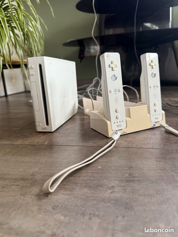 Wii - Consoles