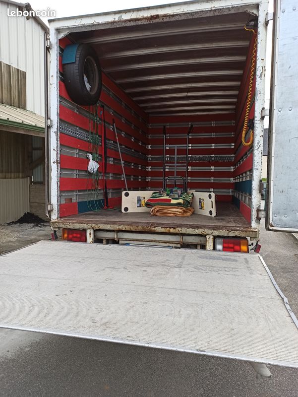 Location Camion Avec Hayon Pas Cher