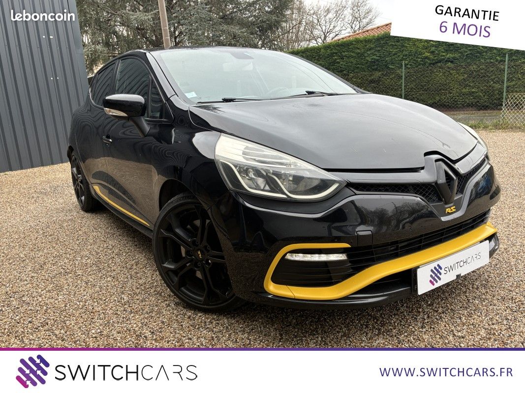 Renault Clio 4 RS 200CH - Voitures