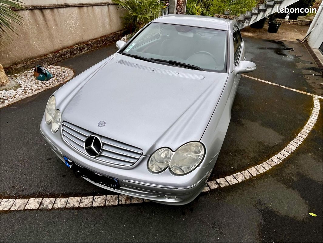 Mercedes coupé CLK 270 CDI élégance BA - Voitures
