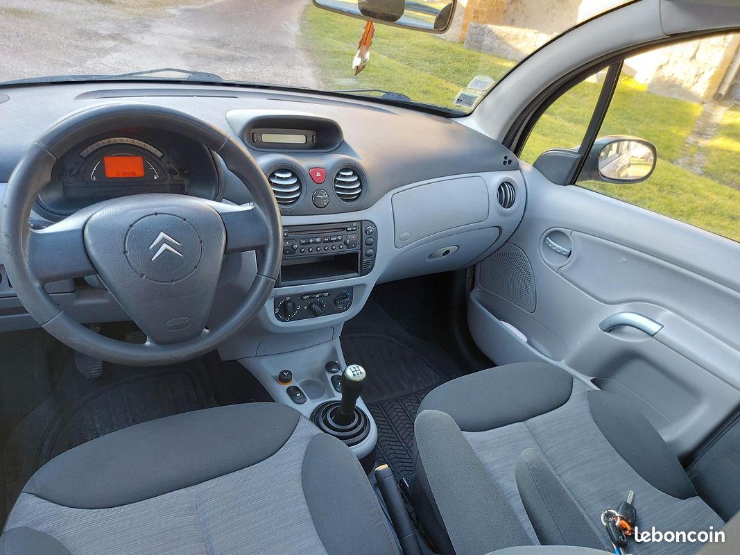 C3 hdi 92 cv 1.4 _ 16v xtr, toit ouvrant - Voitures