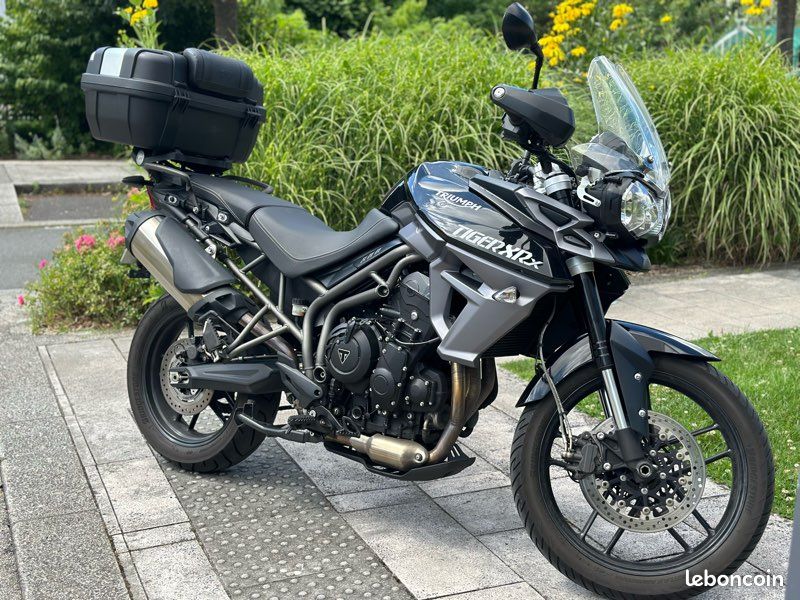 Triumph Tiger 800 XRx - Motos