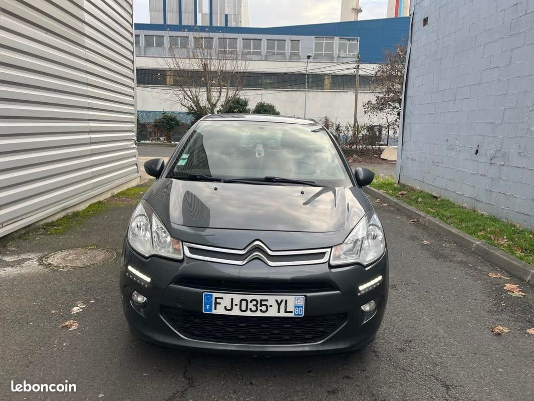 Citroen C3 1.6 Blue-HDi Confort BOITE MANUELLE - Voitures