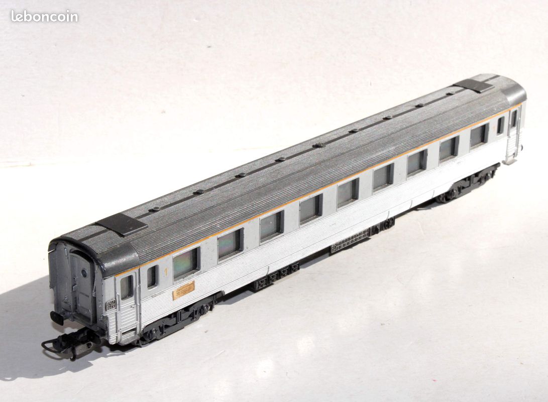LIMA HO 309113 VOITURE VOYAGEUR GRANDE LIGNE 1e CLASSE INOX SNCF ...