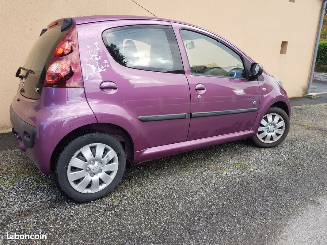 Peugeot 107 "envy" - Voitures