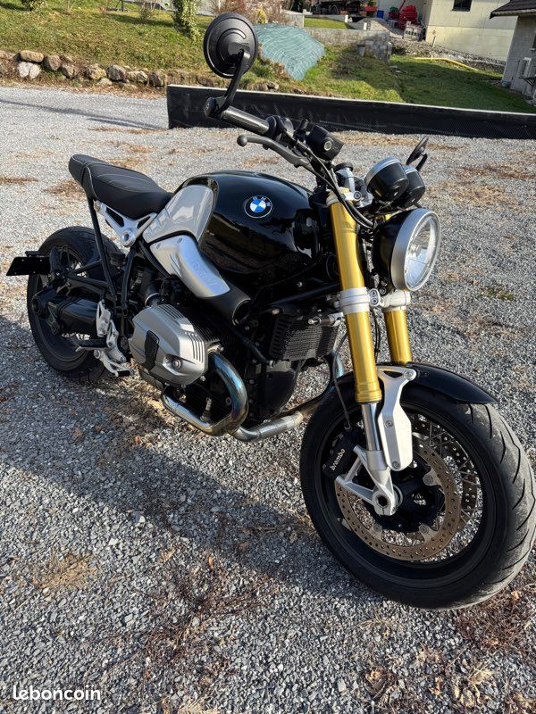 BMW nine t 2019 12600 kms - Motos