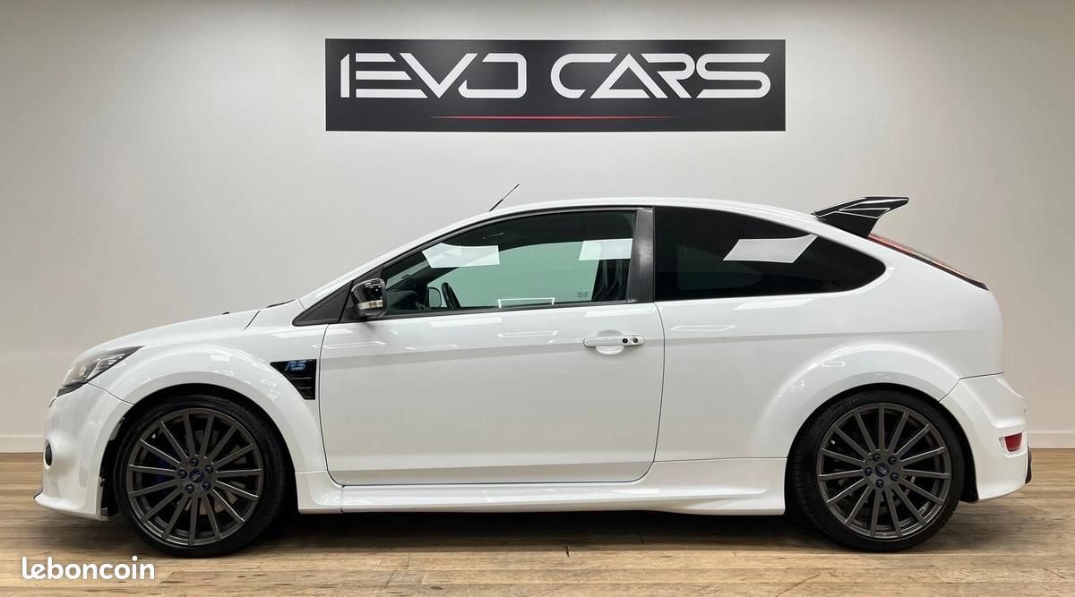 Ford Focus MK2 2.5T 305 ch BVM6 N° 491-11 500 / RECARO Cuir / Radar AR ...