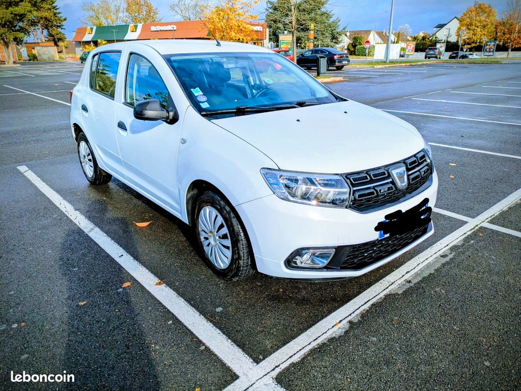 Dacia Sandero 2 phase 2 GPL - Voitures