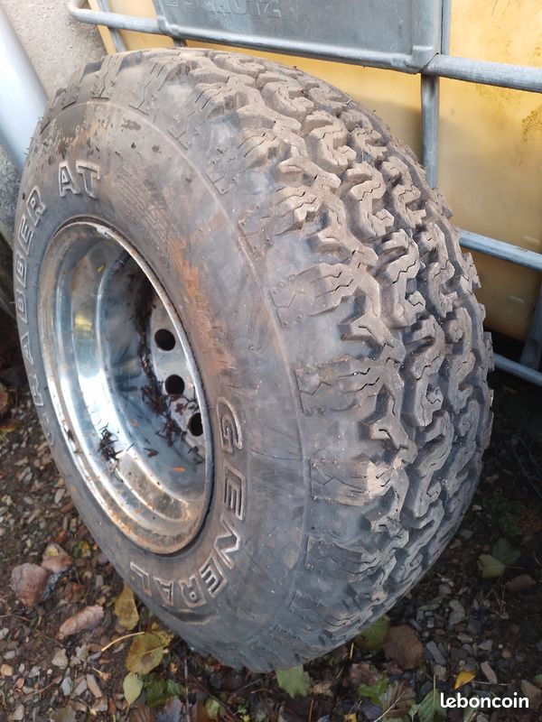 1 Roue 4x4 - Équipement auto