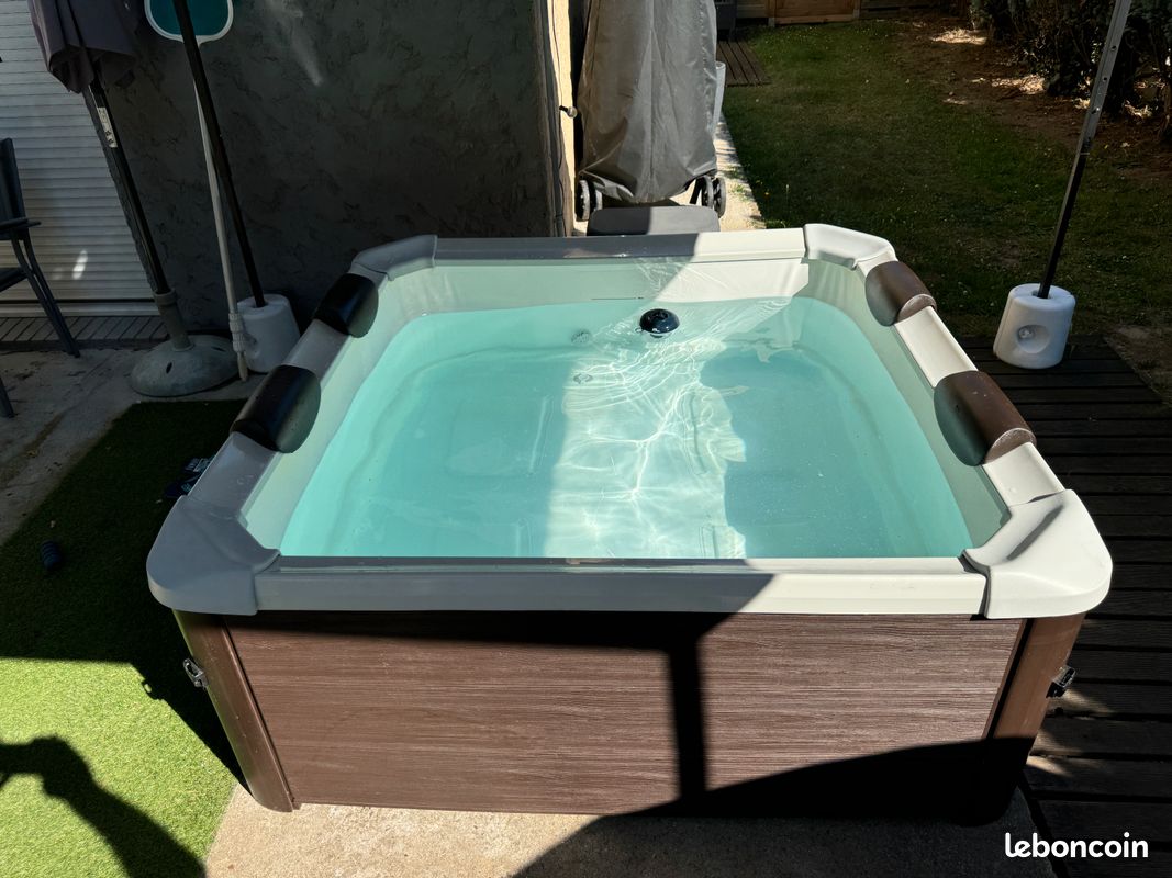 Jacuzzi - Jardin & Plantes