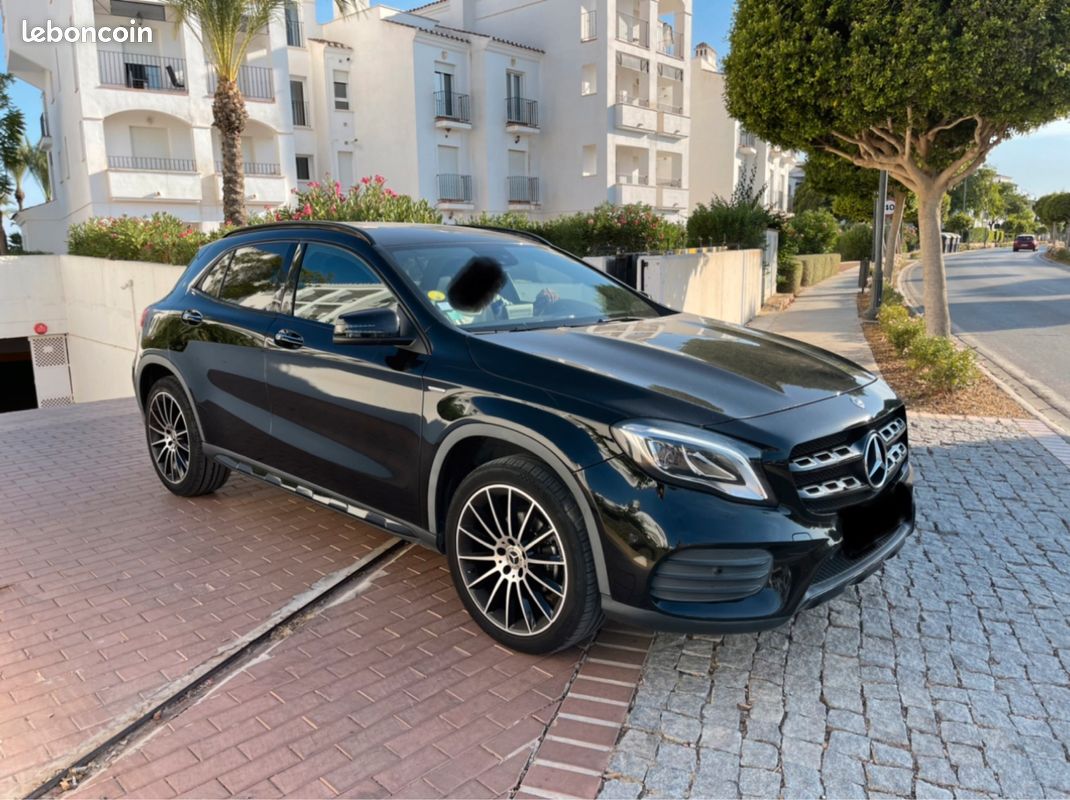 GLA 180D WhiteArt edition 7G DCT - Voitures