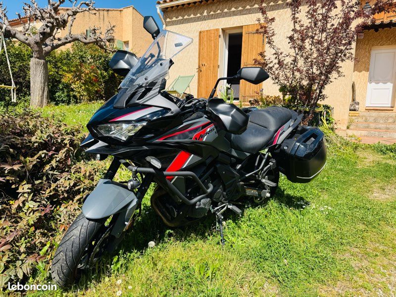Kawasaki Versys 650 Touring Sport - Motos