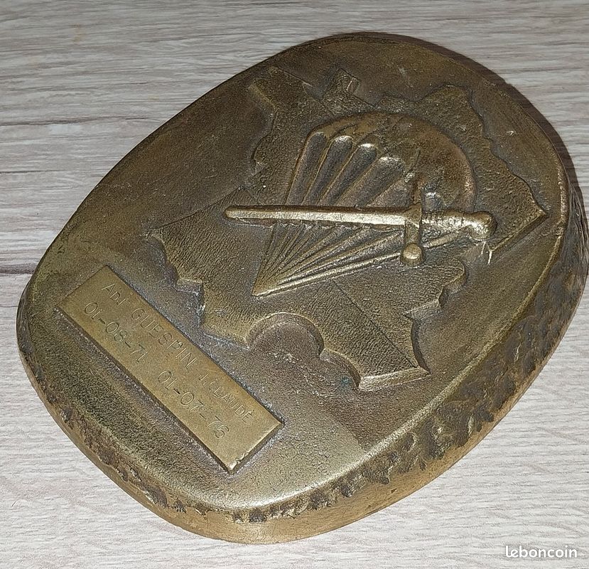 Presse papier militaire - Collection