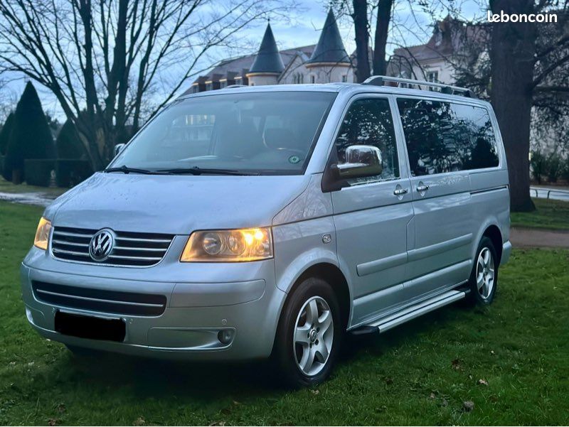 Volkswagen T5 Multivan 2.5 174cv - Voitures