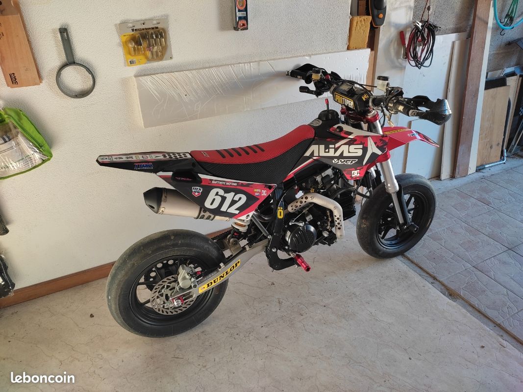 YCF 190cc moteur Zongshen - Motos
