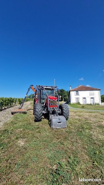Massey Ferguson 7715 - Tracteurs