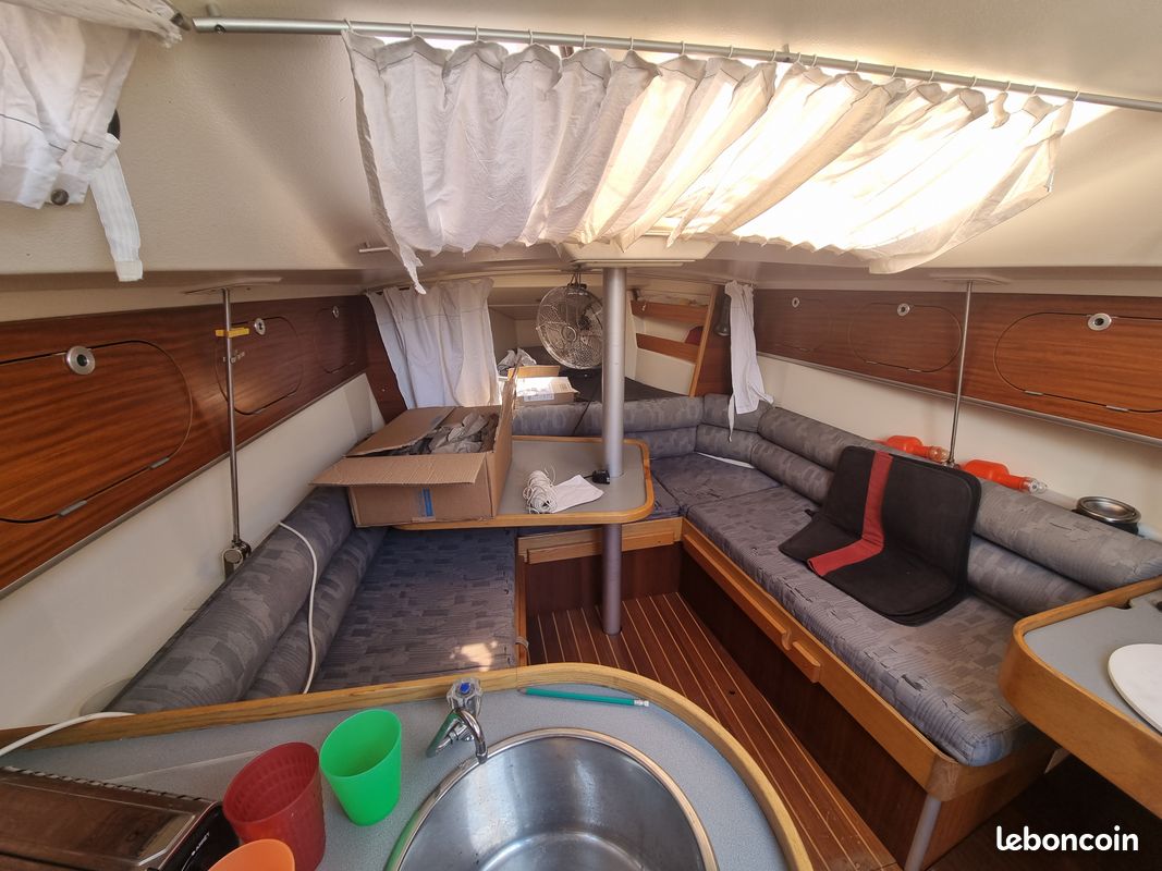 Etap 28i de 1992 place en corse - Nautisme