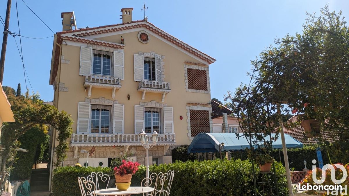 Maison de ville 6 pièces 173 m² - Ventes immobilières