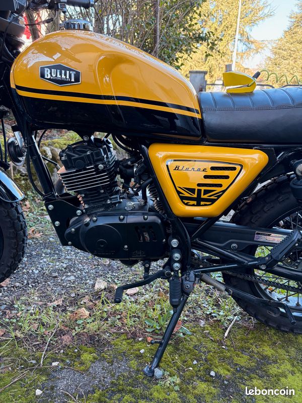 Moto Bullit Bluroc 125 - Motos