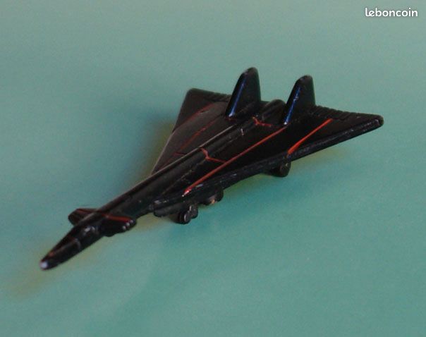 Micro Machines Military Avion B-70 Valkyie Jet Bomber - Jeux & Jouets