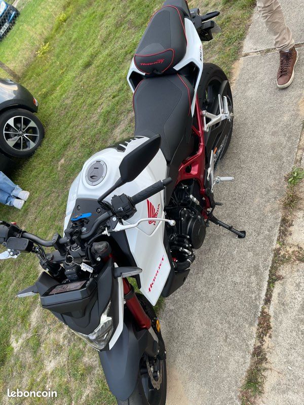 Honda 750 Hornet A2 - Motos