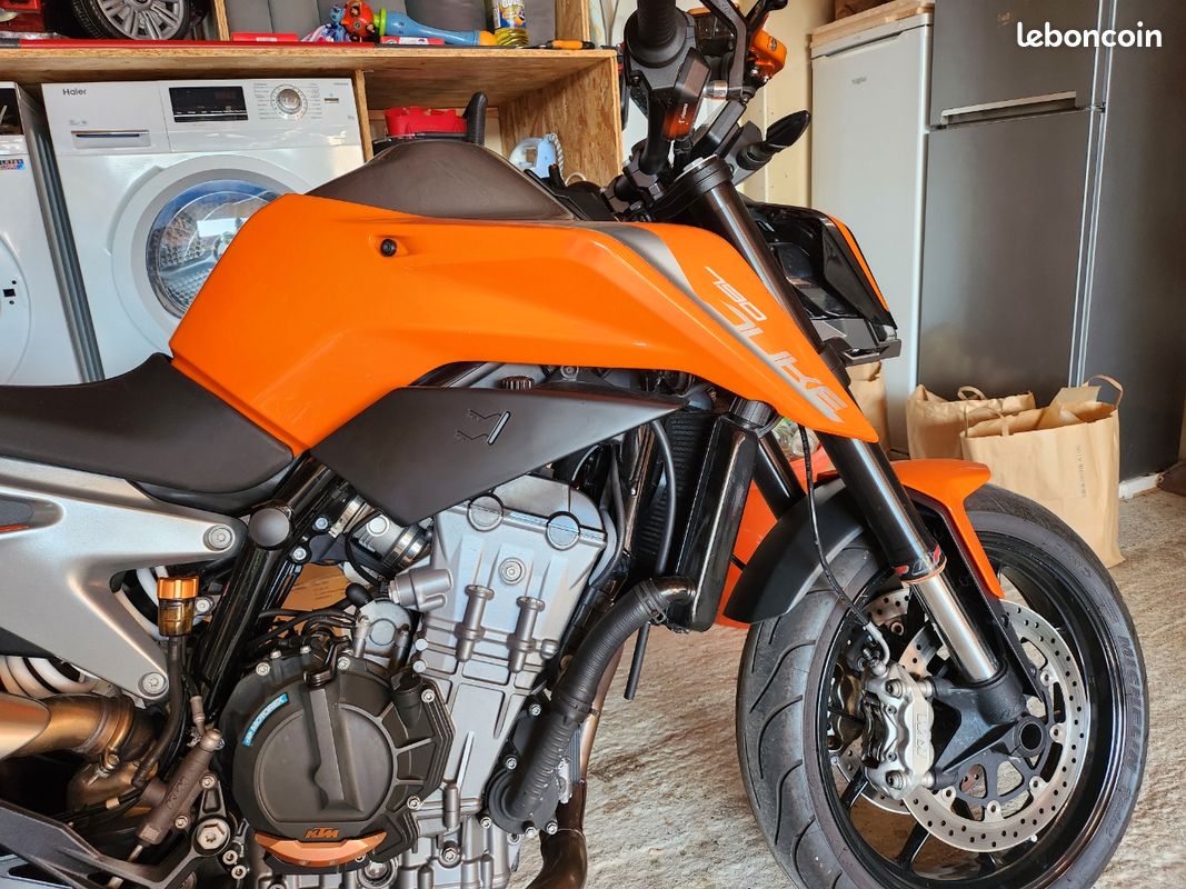 Ktm 790 duke - Motos