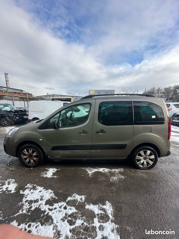 POUR PIÈCES CITROËN Berlingo (B9) Break Phase 2 1.2 PureTech 12V S&S ...