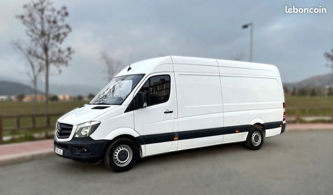 Location utilitaire 15m3 - Services de déménagement