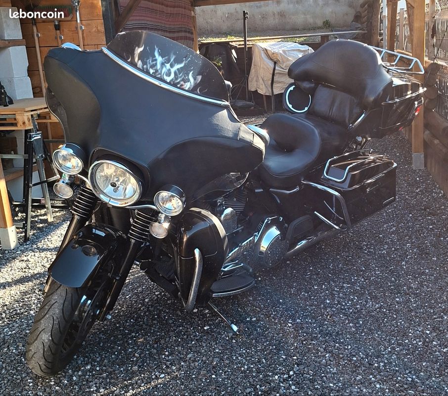 Harley Davidson Electra Ultra Glide 1690 - Motos