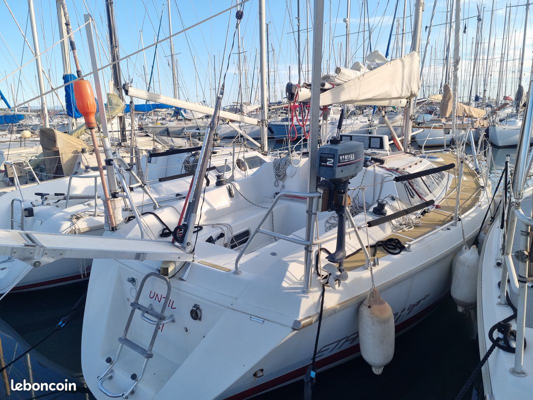 Etap 28i de 1992 place en corse - Nautisme