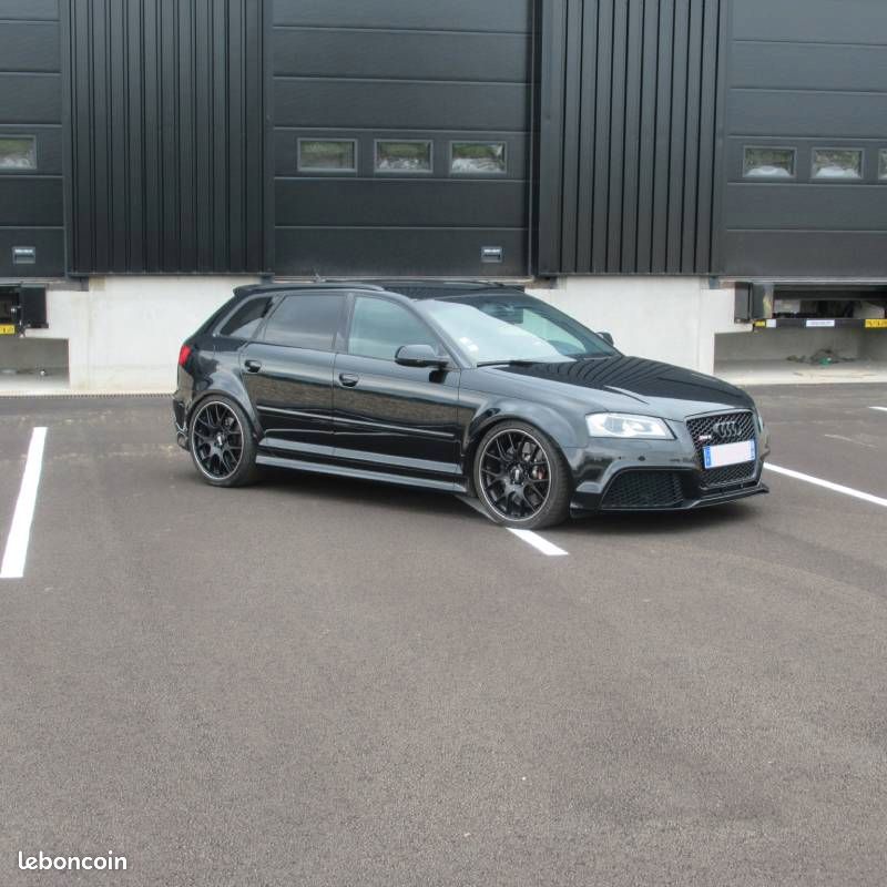 Audi RS3 8p - Voitures