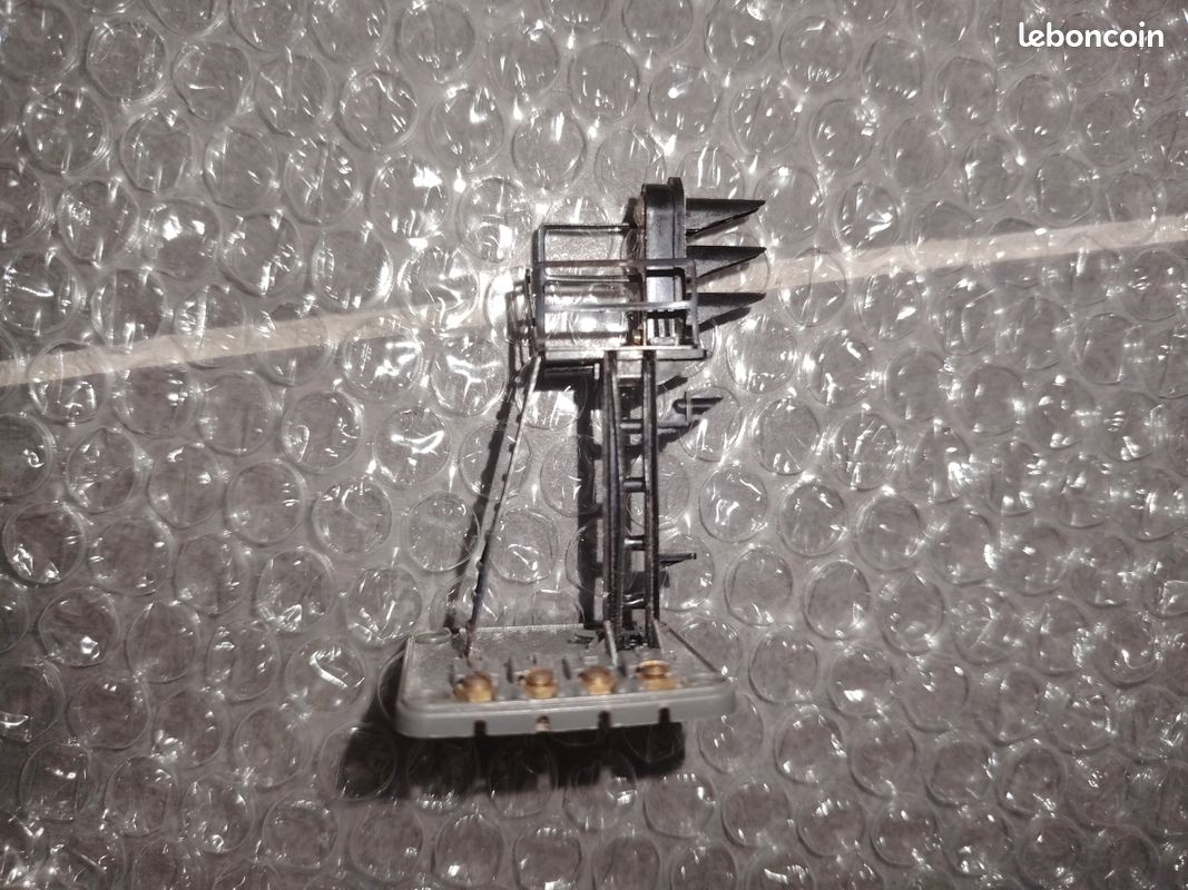 Signal ferroviaire Jouef HO Ref. 930E - Modélisme