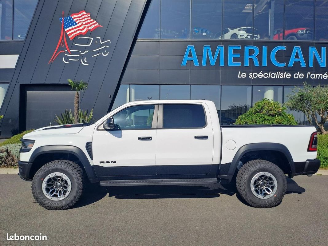 Dodge ram trx 6.2l v8 supercharged - Voitures