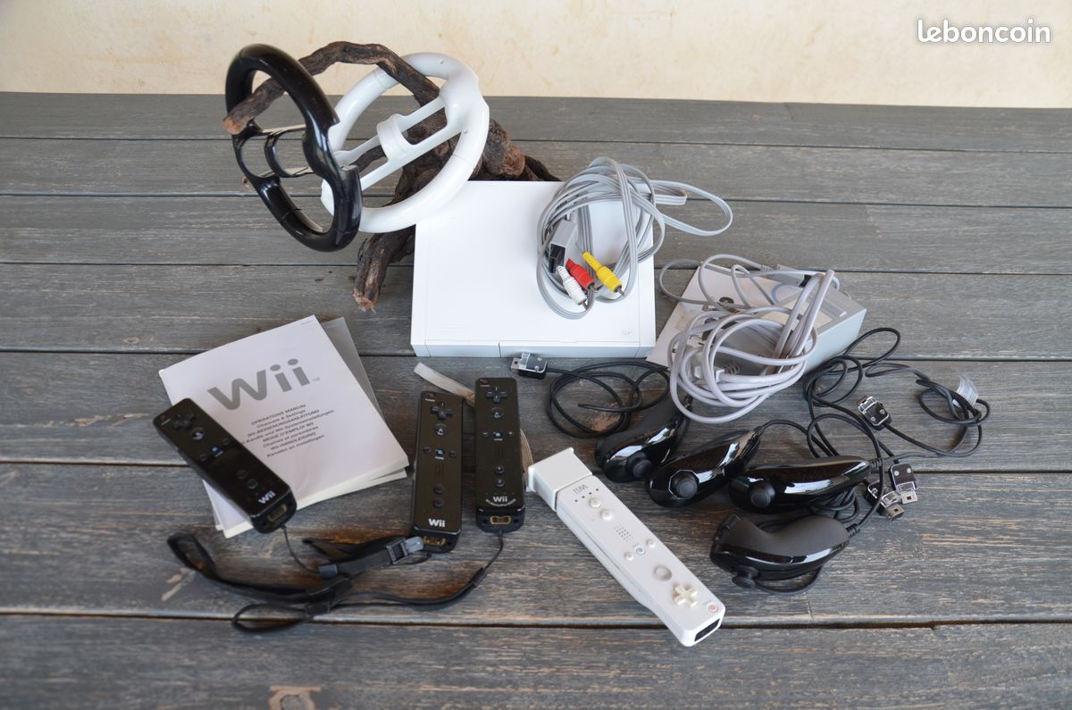 Console Wii et accessoires - Nintendo - Consoles
