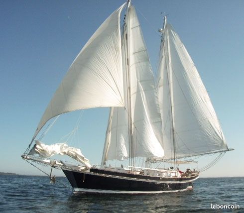 Lazy Lady / Daniel Bombigher design - Nautisme