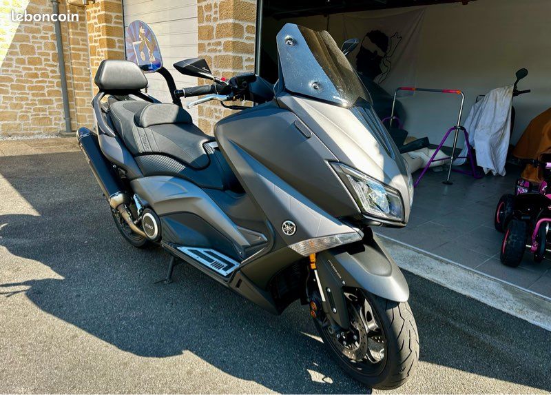 Tmax Iron Max - Motos