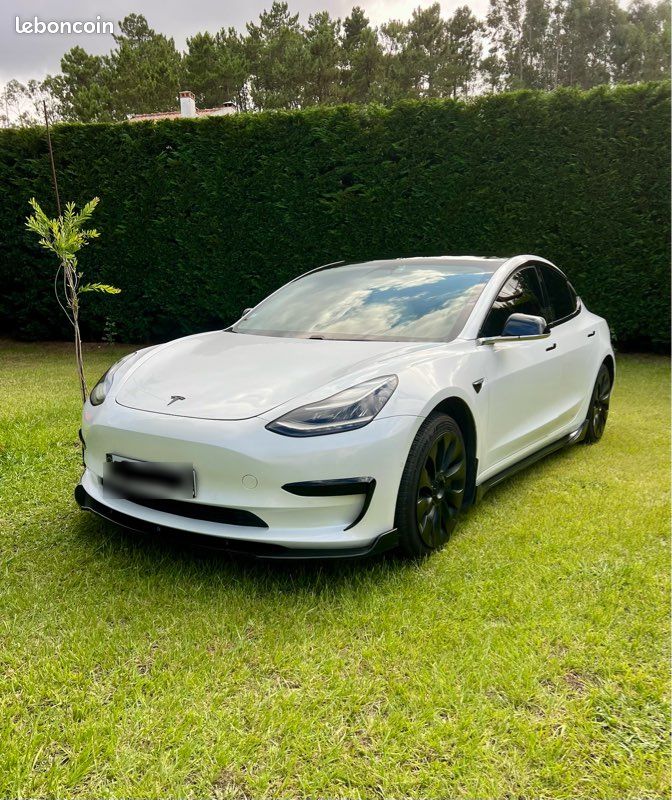Tesla Model 3 SR+ Intérieur Blanc 🍀 - Voitures
